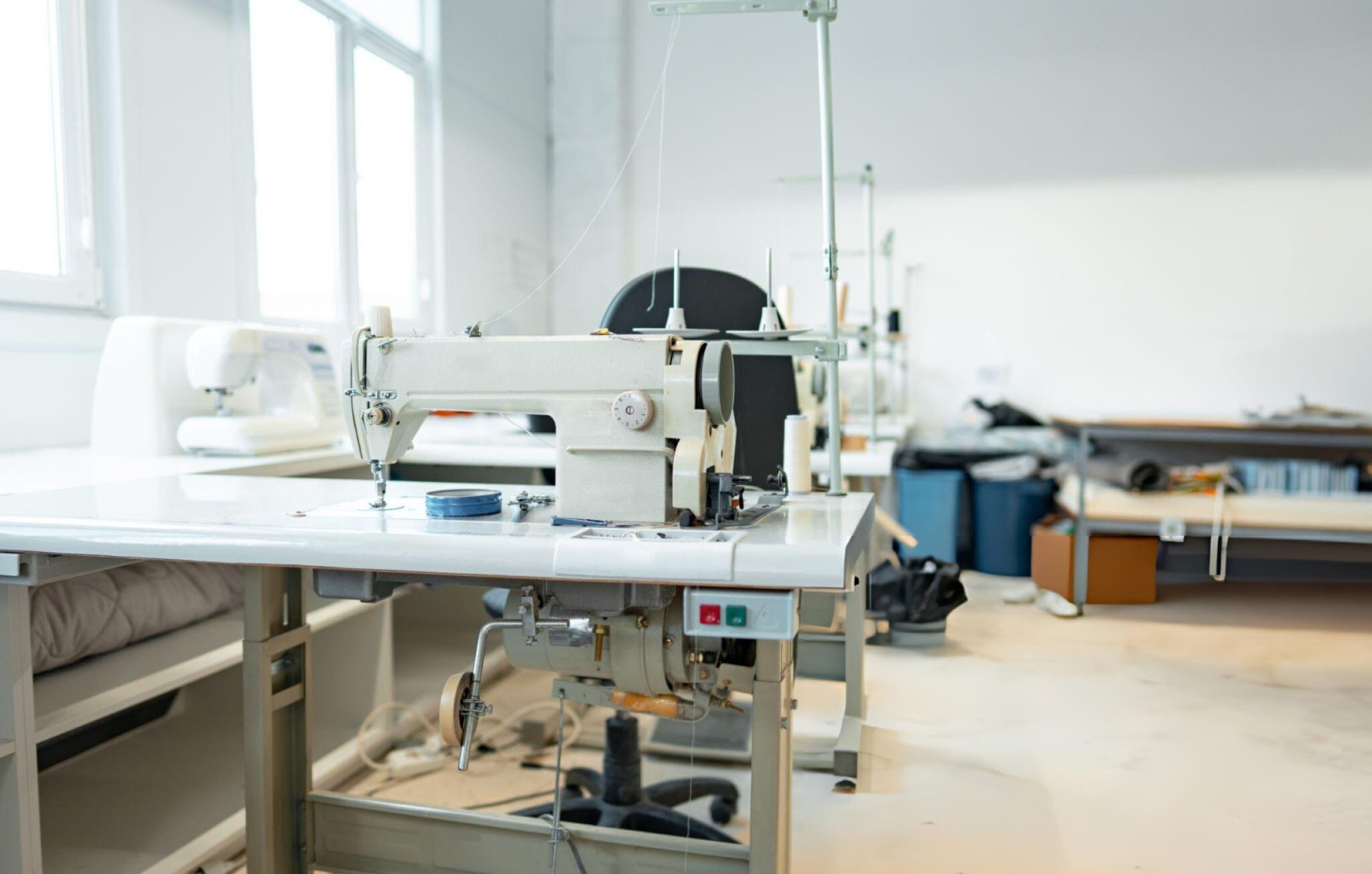 Best Height Adjustable Sewing Tables – Ergonomic & Versatile Options ...