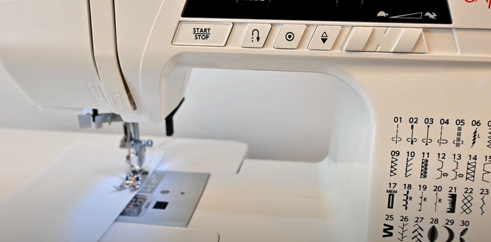 Review Elna eXperience 450 Sewing Machine - SewingMachineGuide.co.uk Review Elna eXperience 450 Sewing Machine - SewingMachineGuide.co.uk