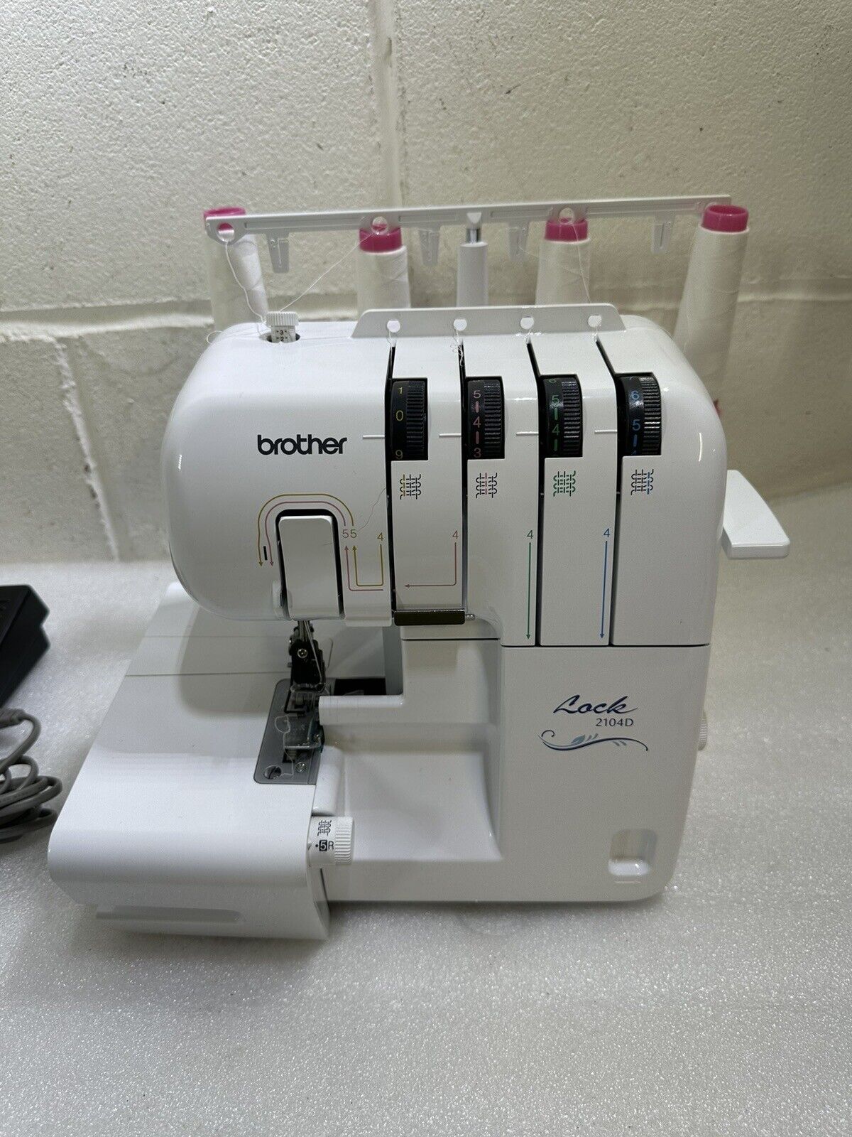 Brother 2104D Overlocker ReviewBrother 2104D Overlocker Review ...